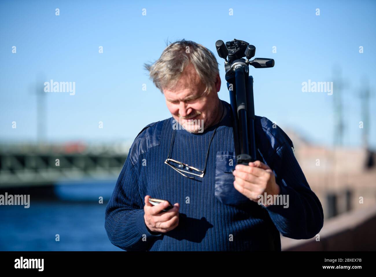 Prominent man hi-res stock photography and images - Alamy