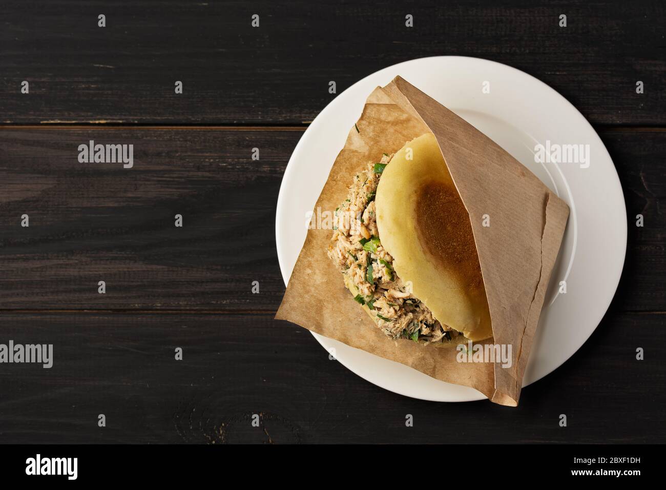 Food wrapper street hi-res stock photography and images - Alamy