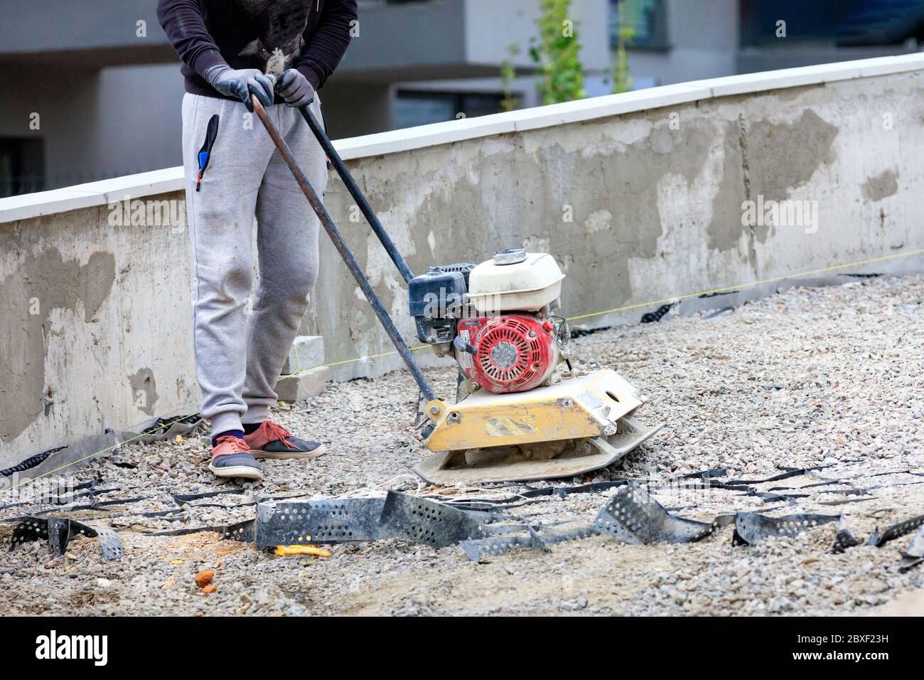 Petrol plate compacting hi-res stock photography and images - Alamy