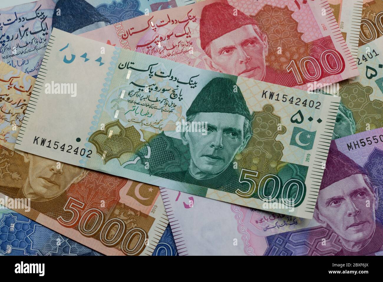 Pakistani Rupees, Pakistani currency notes Stock Photo - Alamy