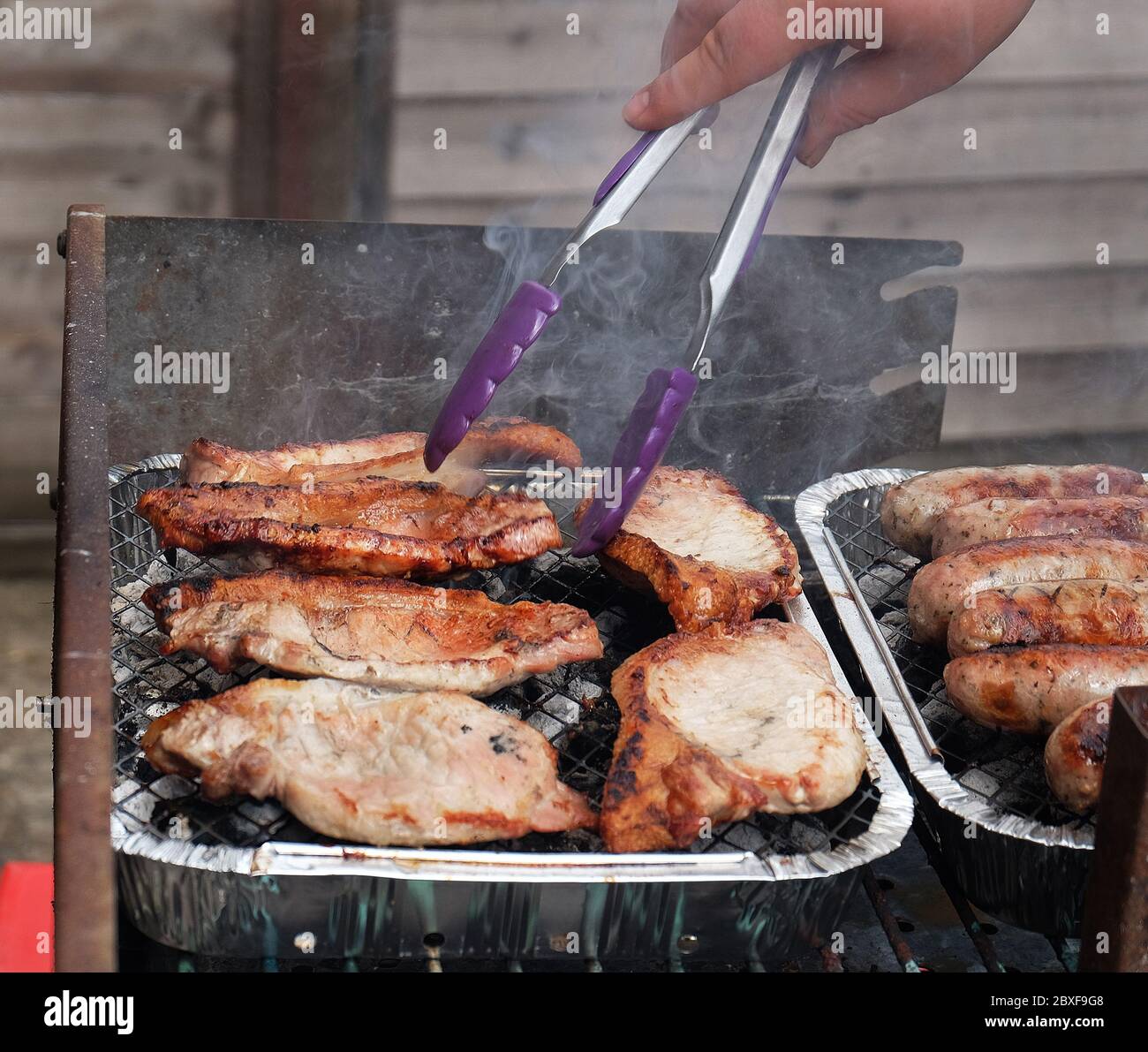 Outdoor cooking fun hi-res stock photography and images - Alamy