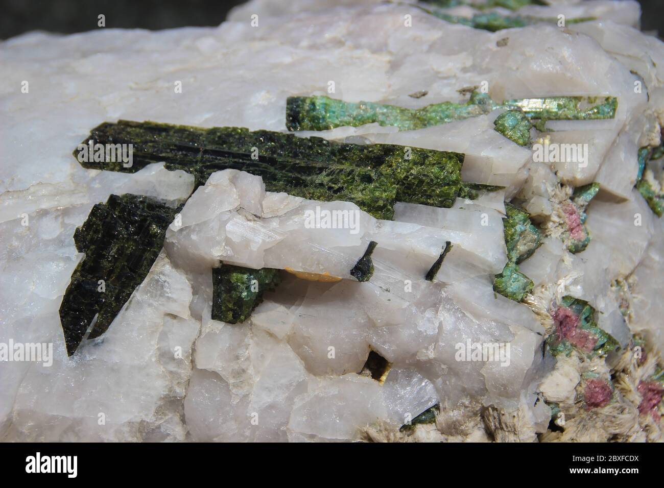 Rose quartz close up texture hi-res stock photography and images - Alamy