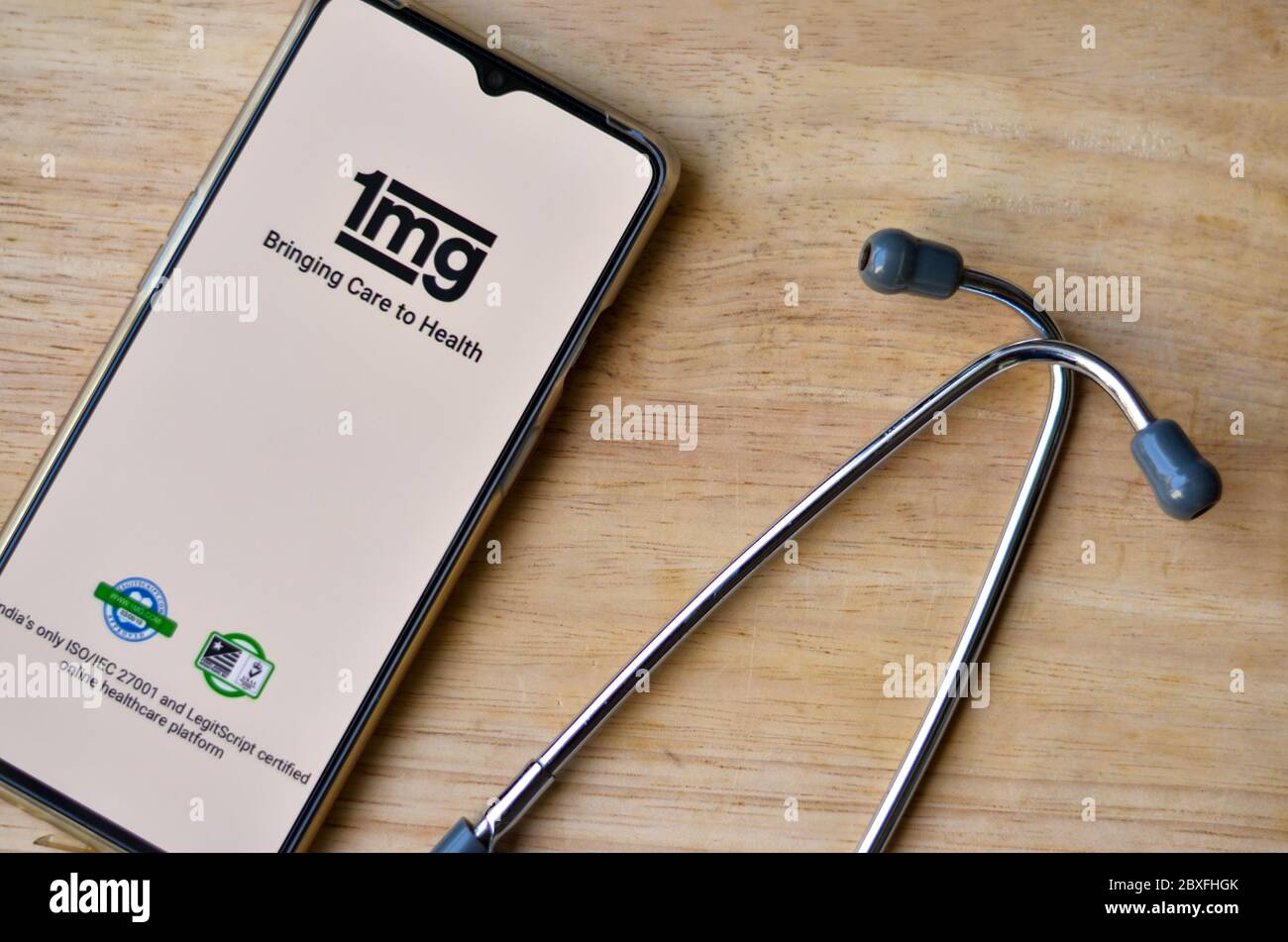 1mg logo hi-res stock photography and images - Alamy