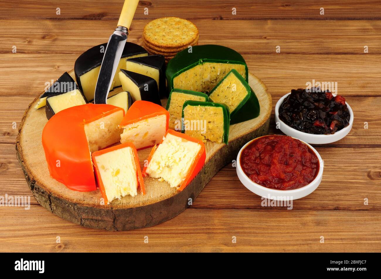English cheeses hi-res stock photography and images - Alamy