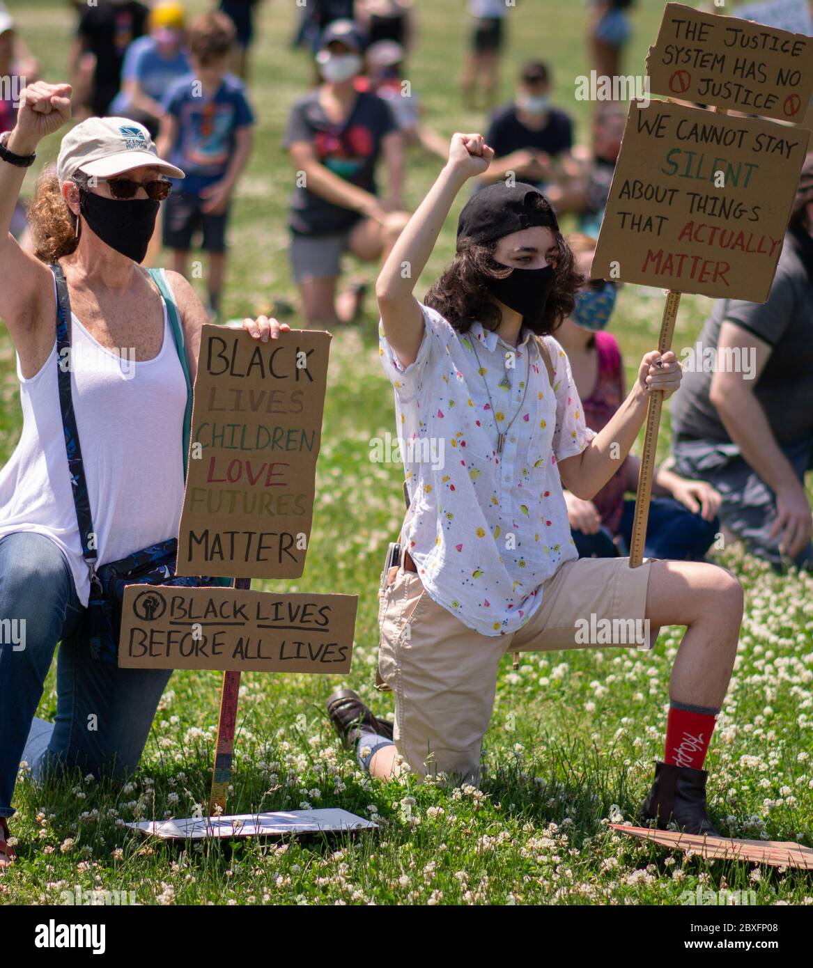 Bronx,USA, 06 Jun 2020. Andrea Weisinger-Ilardi, left, and her daughter ...
