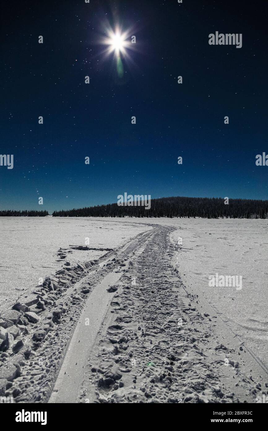 Sub circle hi-res stock photography and images - Alamy