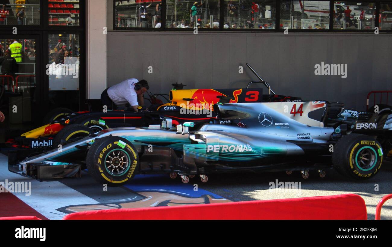 Lewis Hamilton's 2017 Mercedes Formula 1 car parked after winning the ...