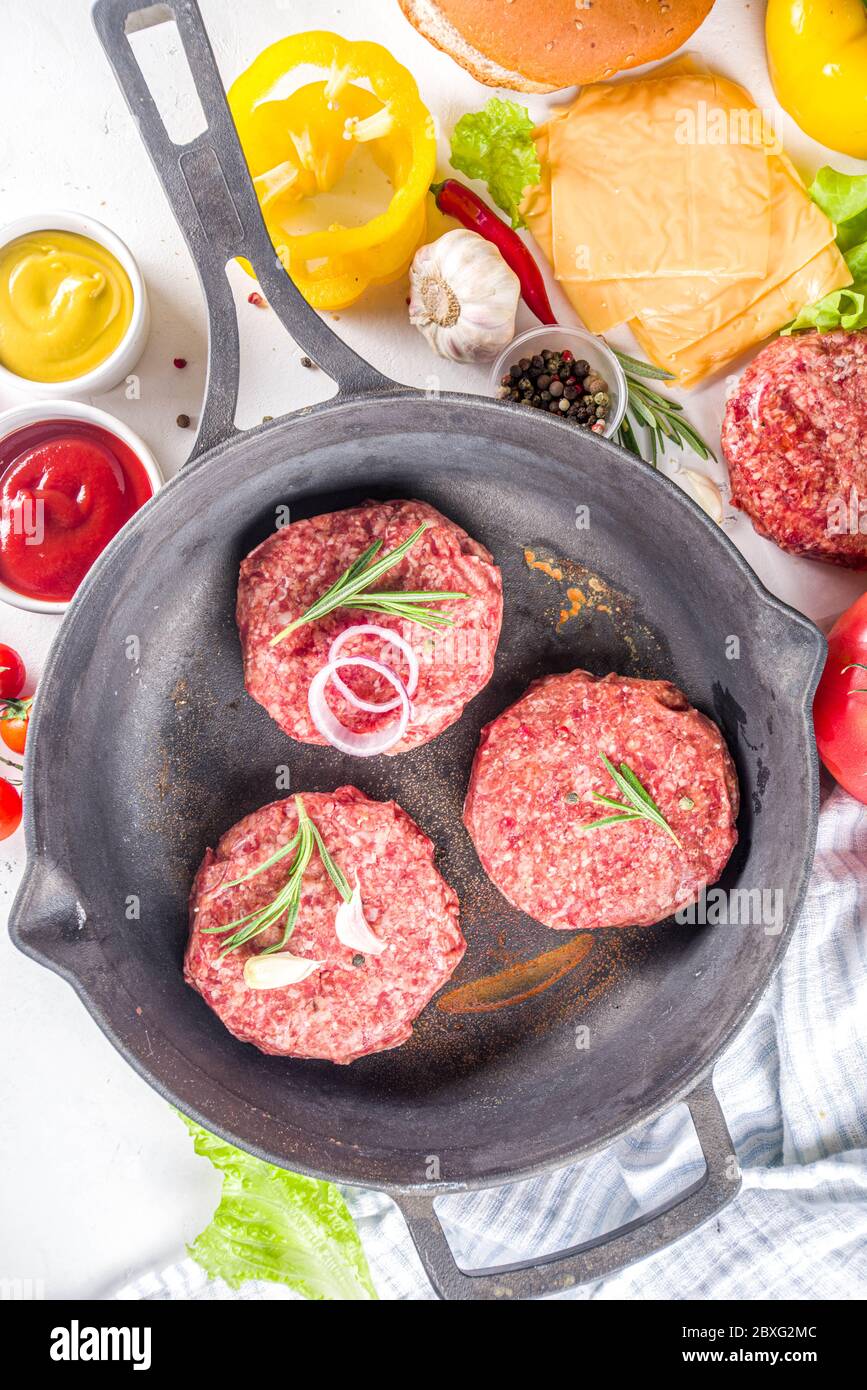 Cooking burger background. Set various cheeseburger and beefburger ...