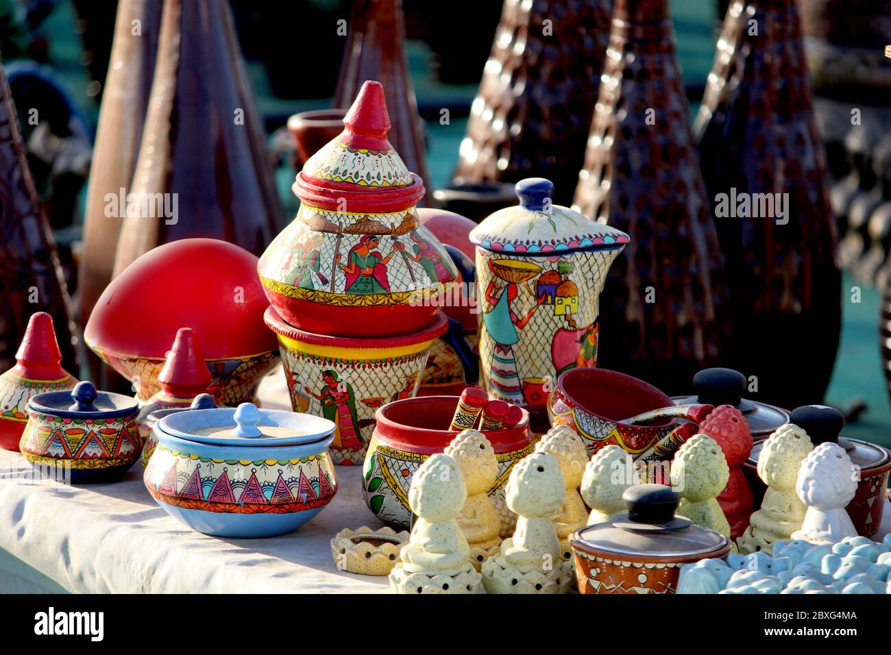 Indian clay water pot hi-res stock photography and images - Alamy