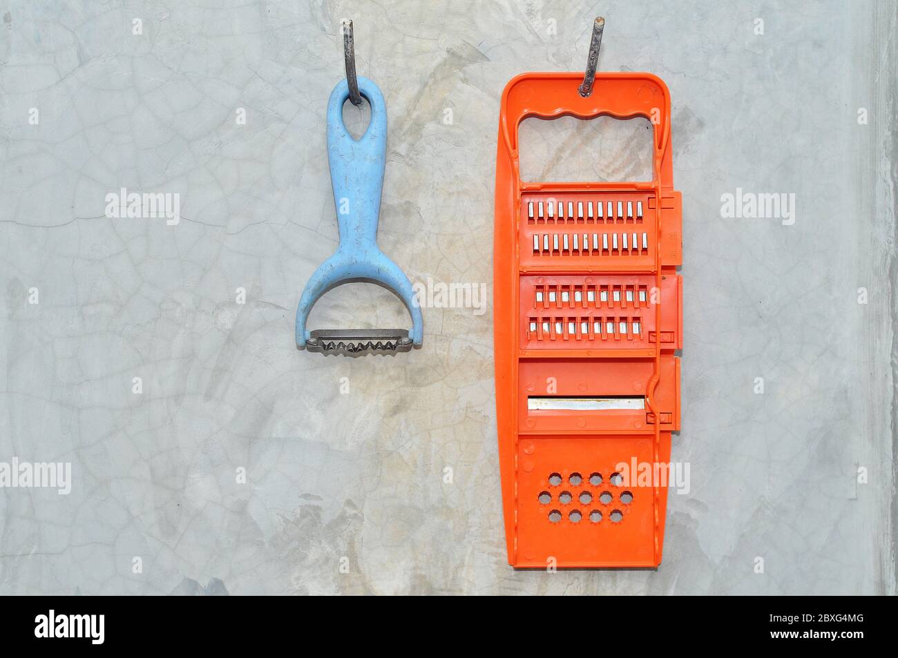 Plastic rub hi-res stock photography and images - Alamy