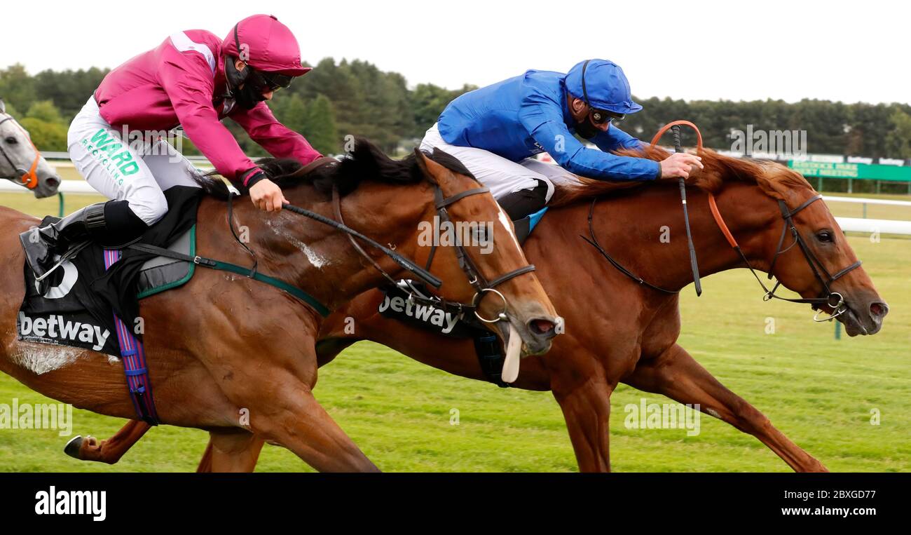 Space Blues and James Doyle (blue cap) winning The Betway Spring Trophy ...