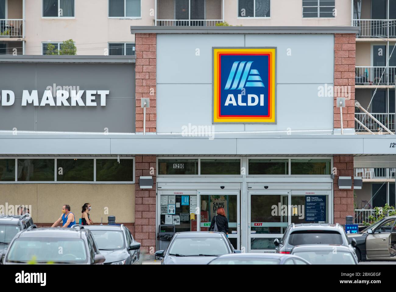Aldi the north hi-res stock photography and images - Alamy