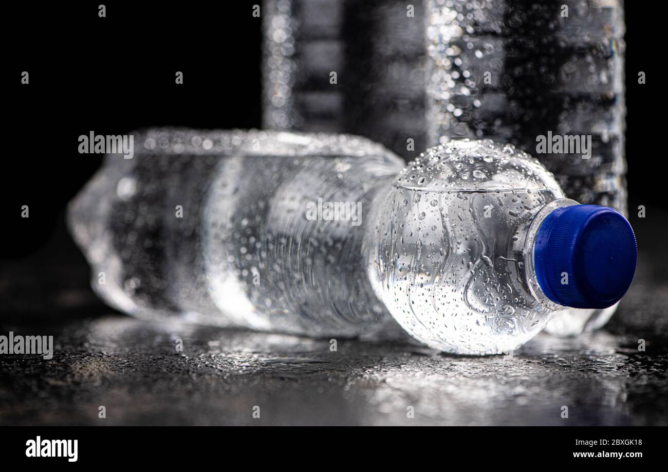 Chilled bottled sparkling water (detailed close up shot; selective focus Stock Photo - Alamy