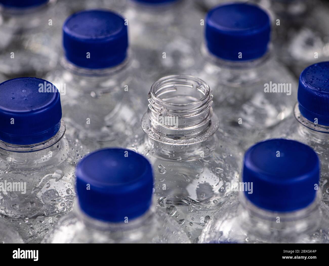 Chilled bottled sparkling water (detailed close up shot; selective focus Stock Photo - Alamy