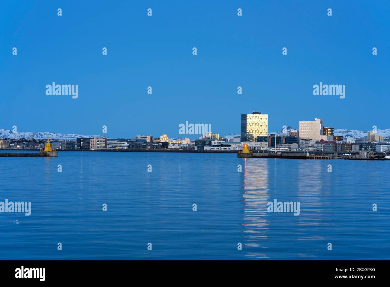 Reykjavik harbour hi-res stock photography and images - Alamy