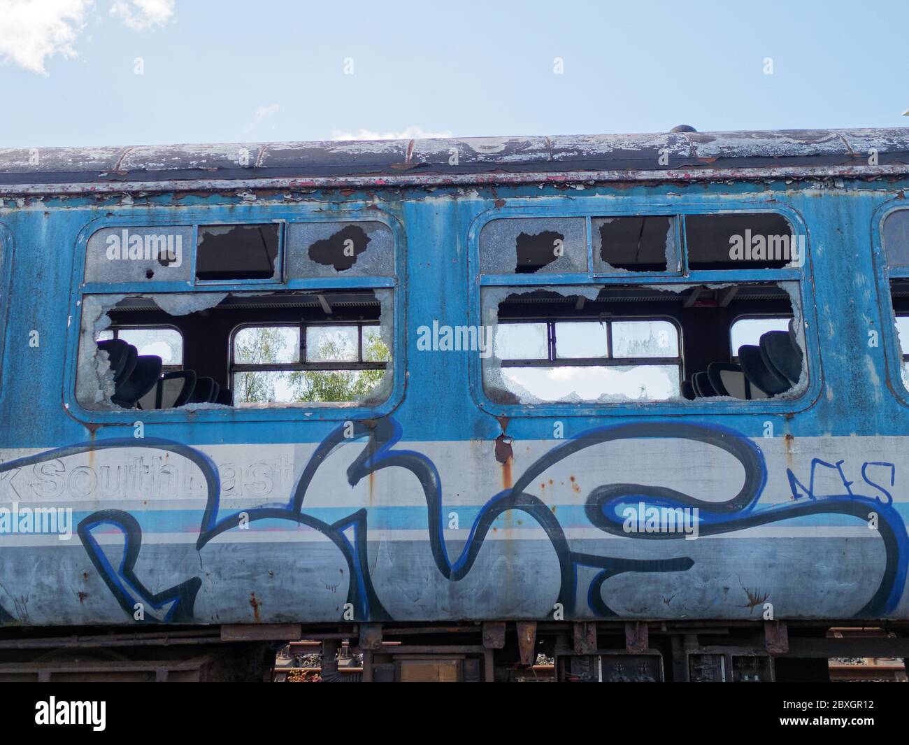 Vintage carriages painted graffiti hi-res stock photography and images ...