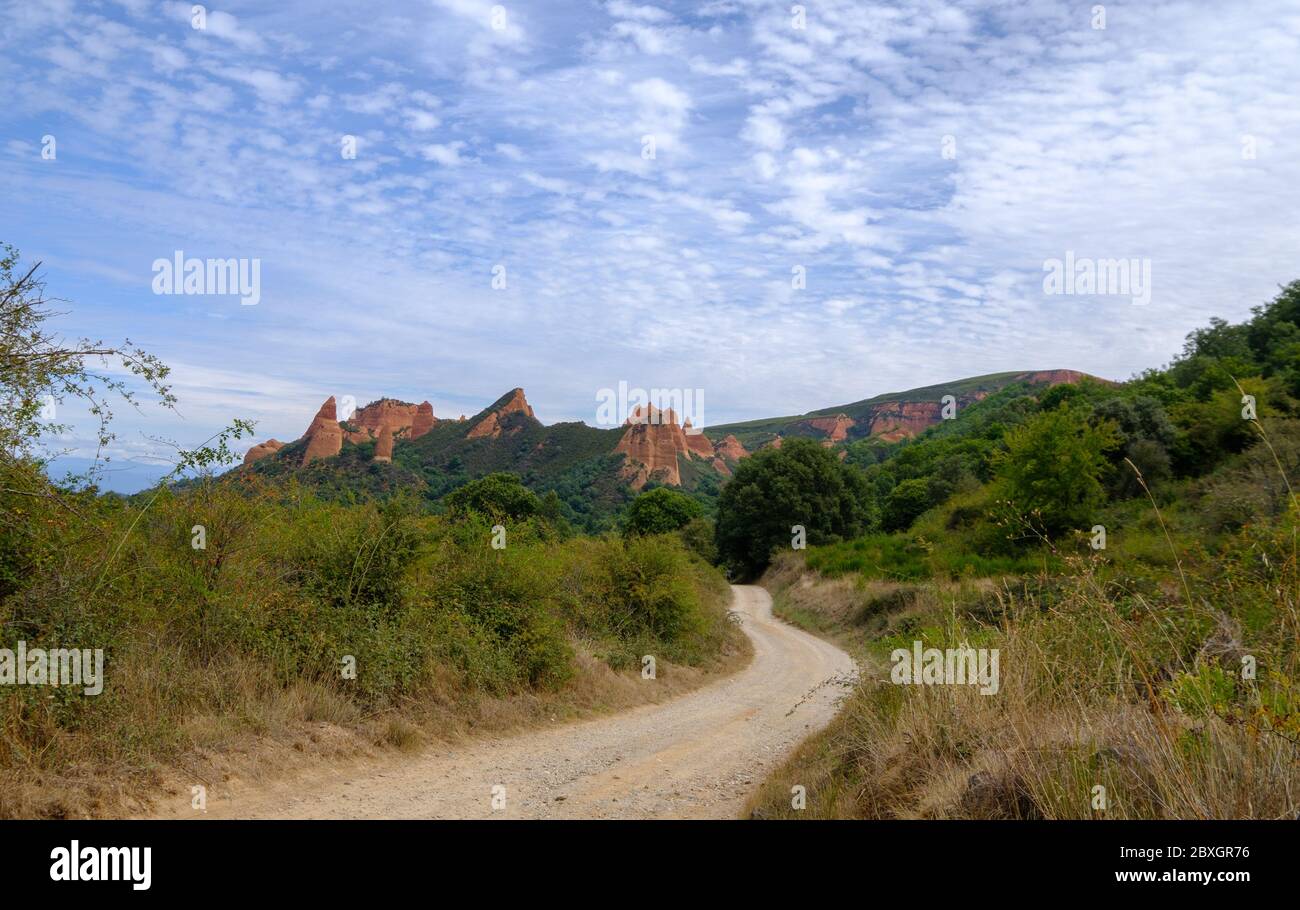 road to Las Medulas Roman gold mining El Bierzo Leon Spain Stock Photo ...