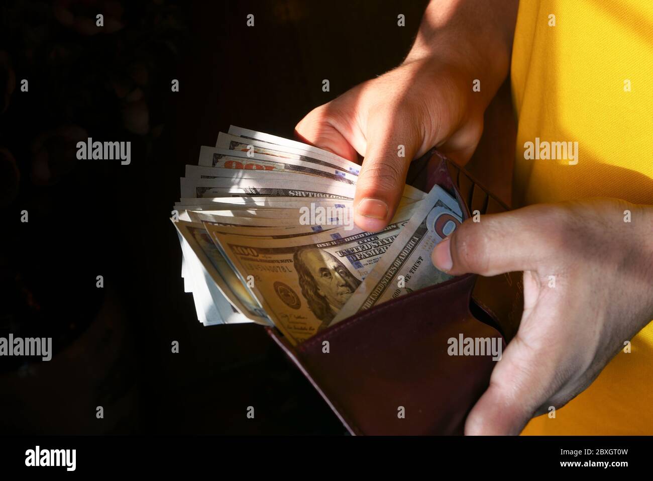 Taking count money hi-res stock photography and images - Alamy