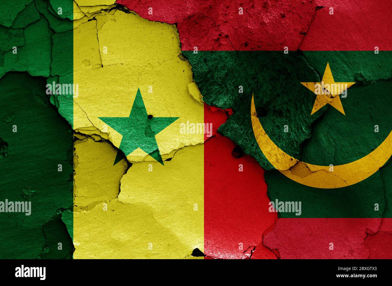 flags of Senegal and Mauritania painted on cracked wall Stock Photo - Alamy