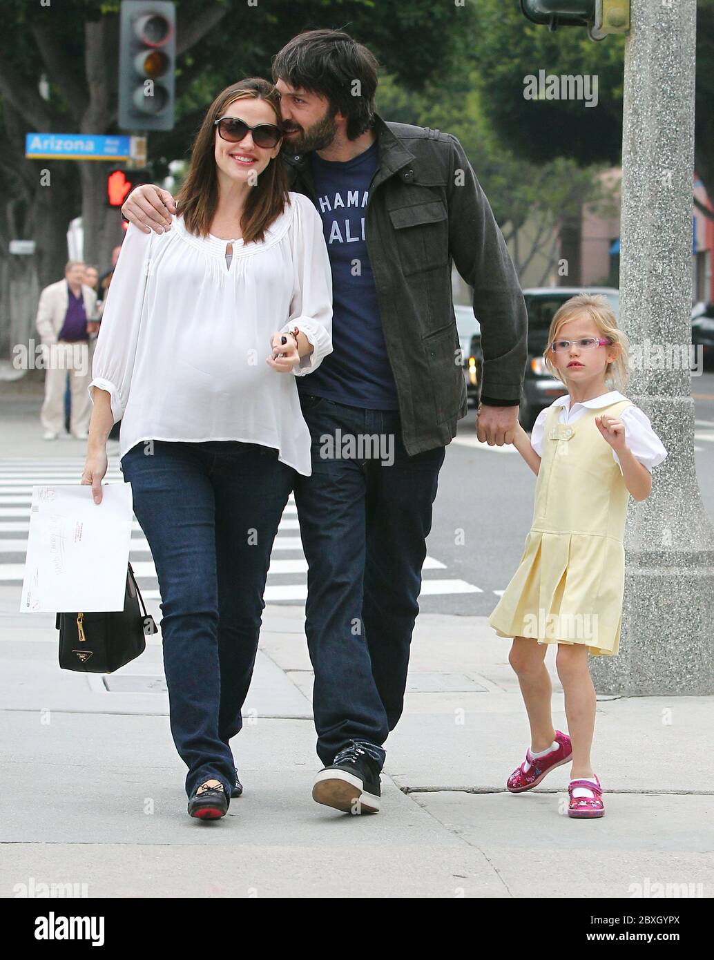 Ben Affleck, Jennifer Garner with their daughter Violet Affleck visit ...