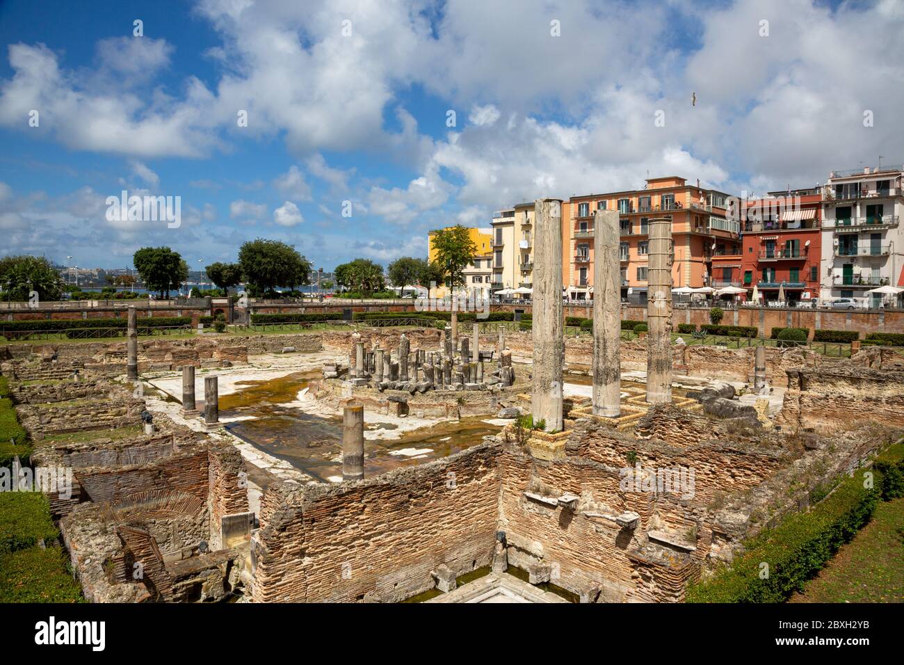 Old city of pozzuoli hi-res stock photography and images - Alamy
