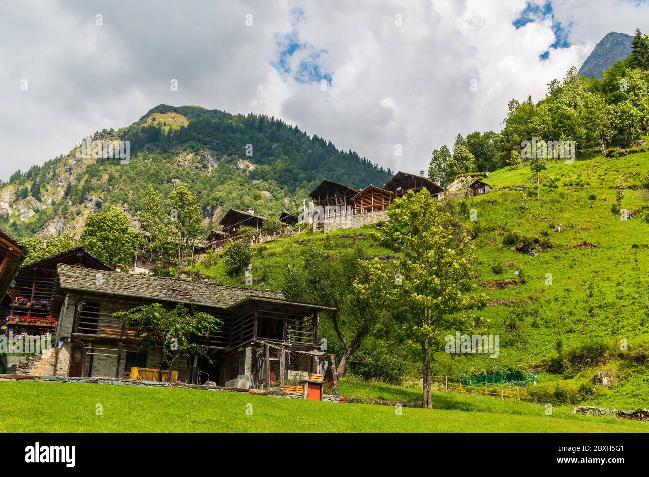 Typical Walser style houses in Pedemonte, Alagna Valsesia, Piedmont ...