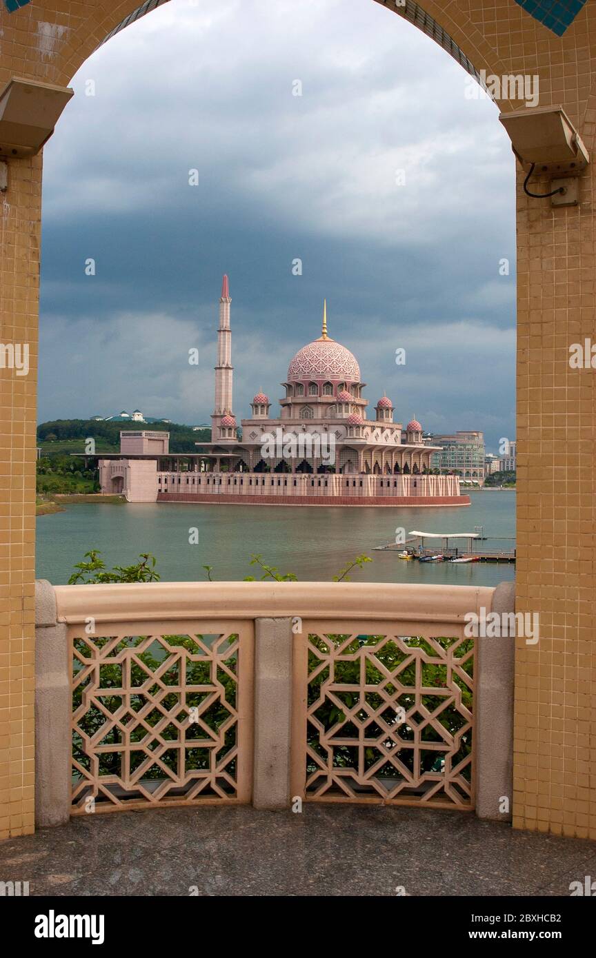 Masjib Putra mosque in putrajaya, Malaysia, Asia by the lake and viewed ...