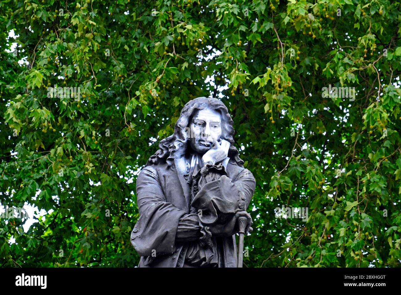 Controversial statue hi-res stock photography and images - Alamy