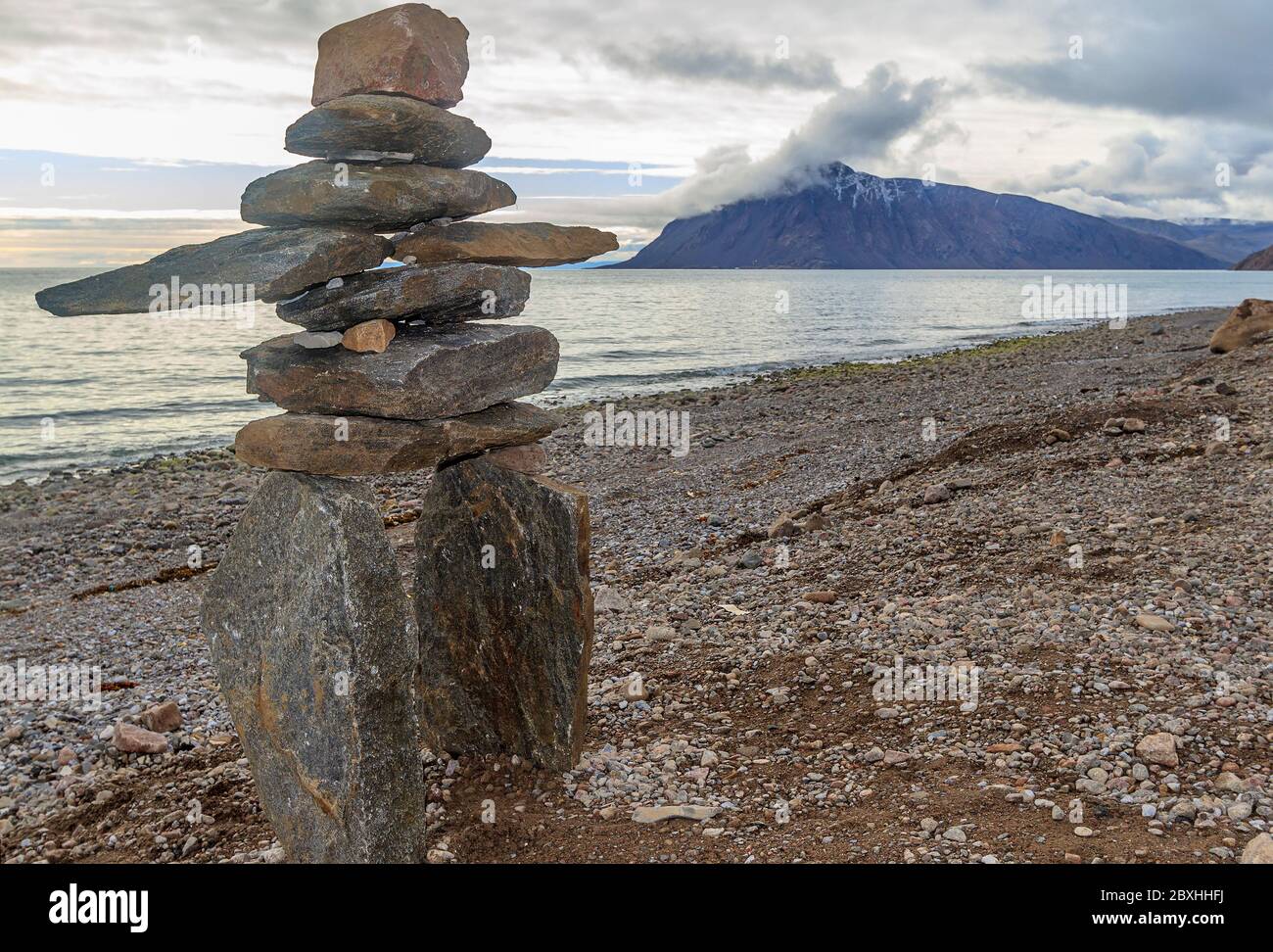 Inuit marker hi-res stock photography and images - Alamy