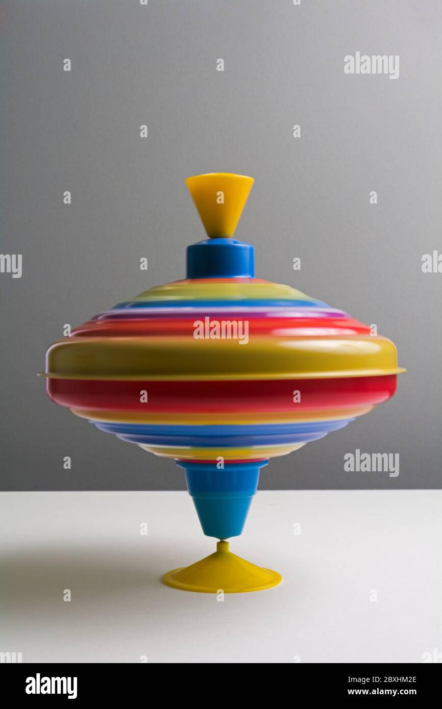 Humming top hi-res stock photography and images - Alamy
