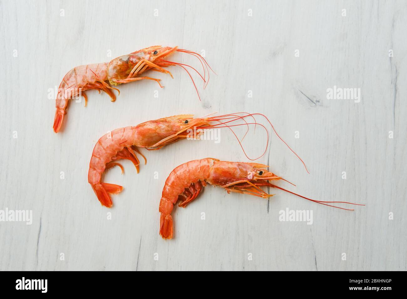 Unpeeled shrimp hi-res stock photography and images - Alamy