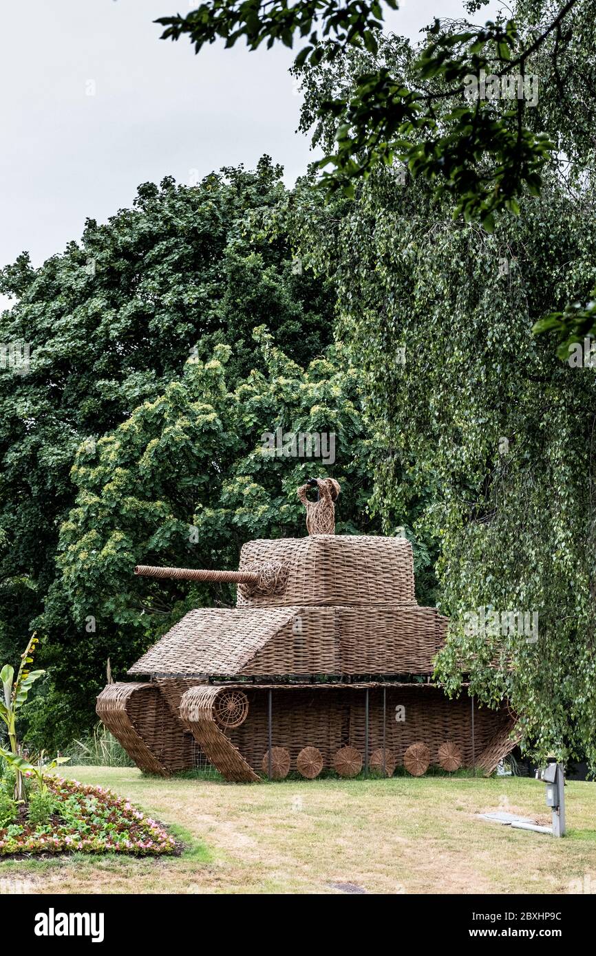 Tank roundabout hi-res stock photography and images - Alamy