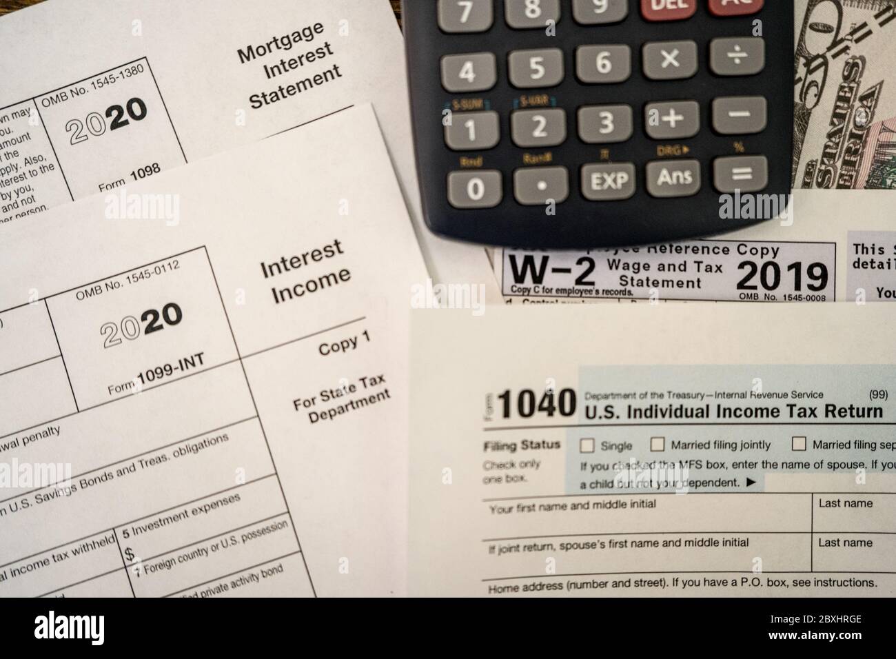 1099 form hi-res stock photography and images - Alamy