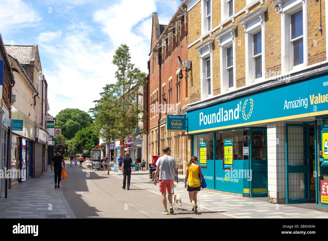 Maidenhead high street hi-res stock photography and images - Alamy