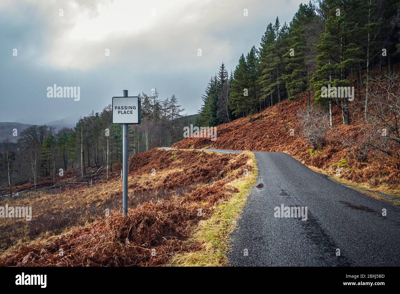 Passing place sign hi-res stock photography and images - Alamy