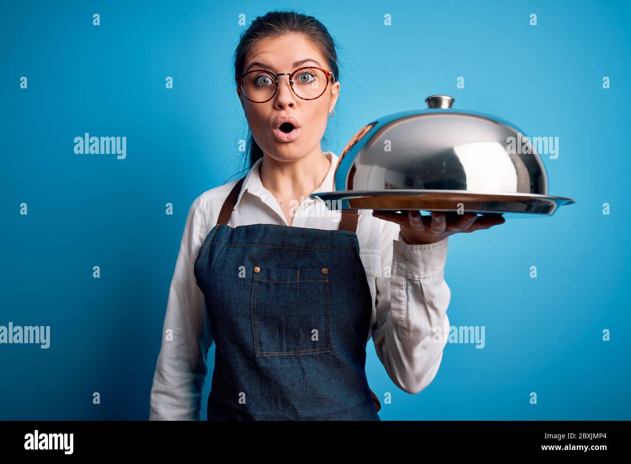 Portrait waitress blue eyes hi-res stock photography and images - Alamy