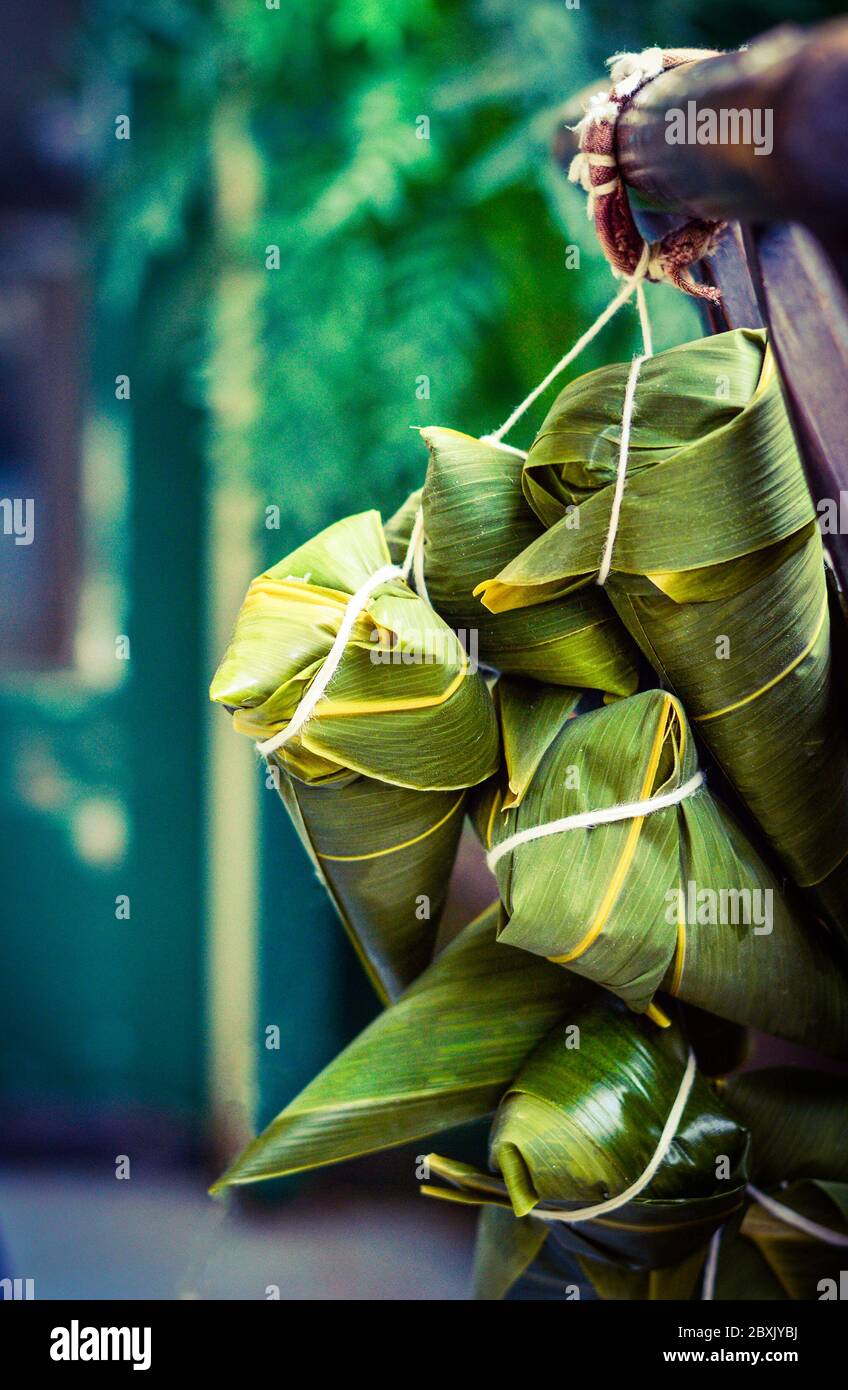 Hanging rice hi-res stock photography and images - Alamy