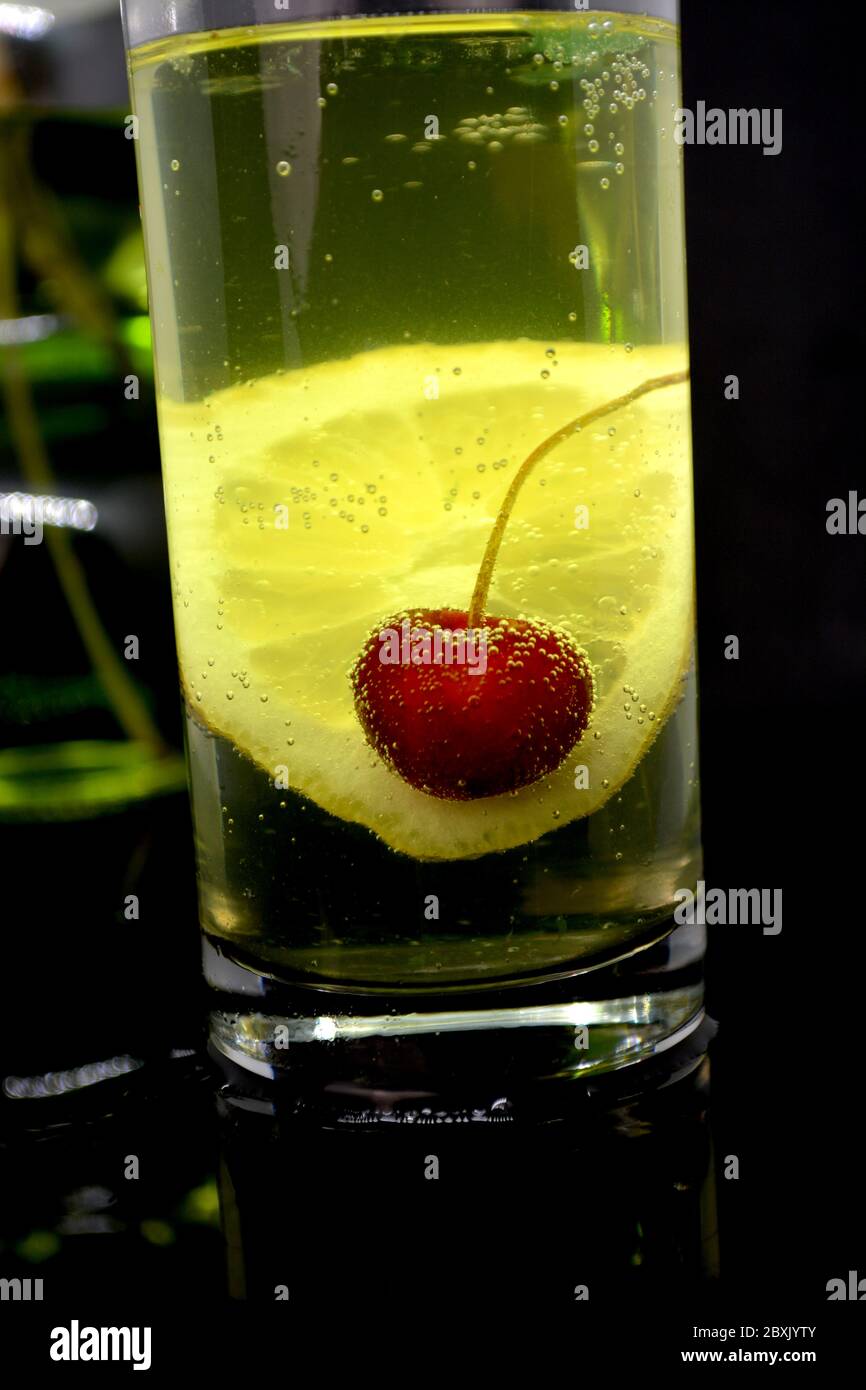 Cedar fruit hi-res stock photography and images - Alamy