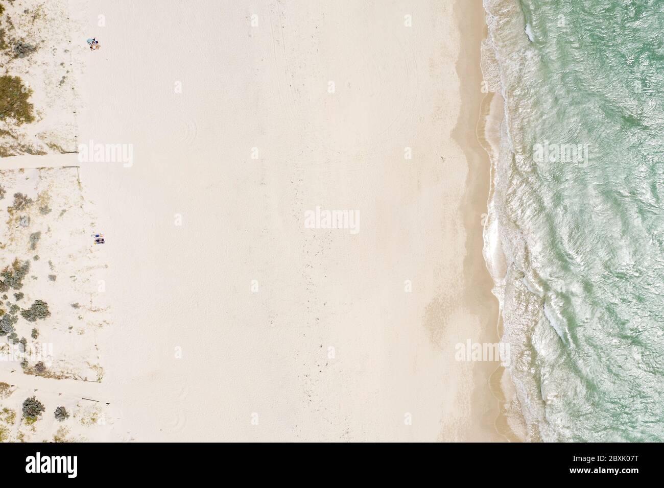 Australia waves beach aerial hi-res stock photography and images - Alamy