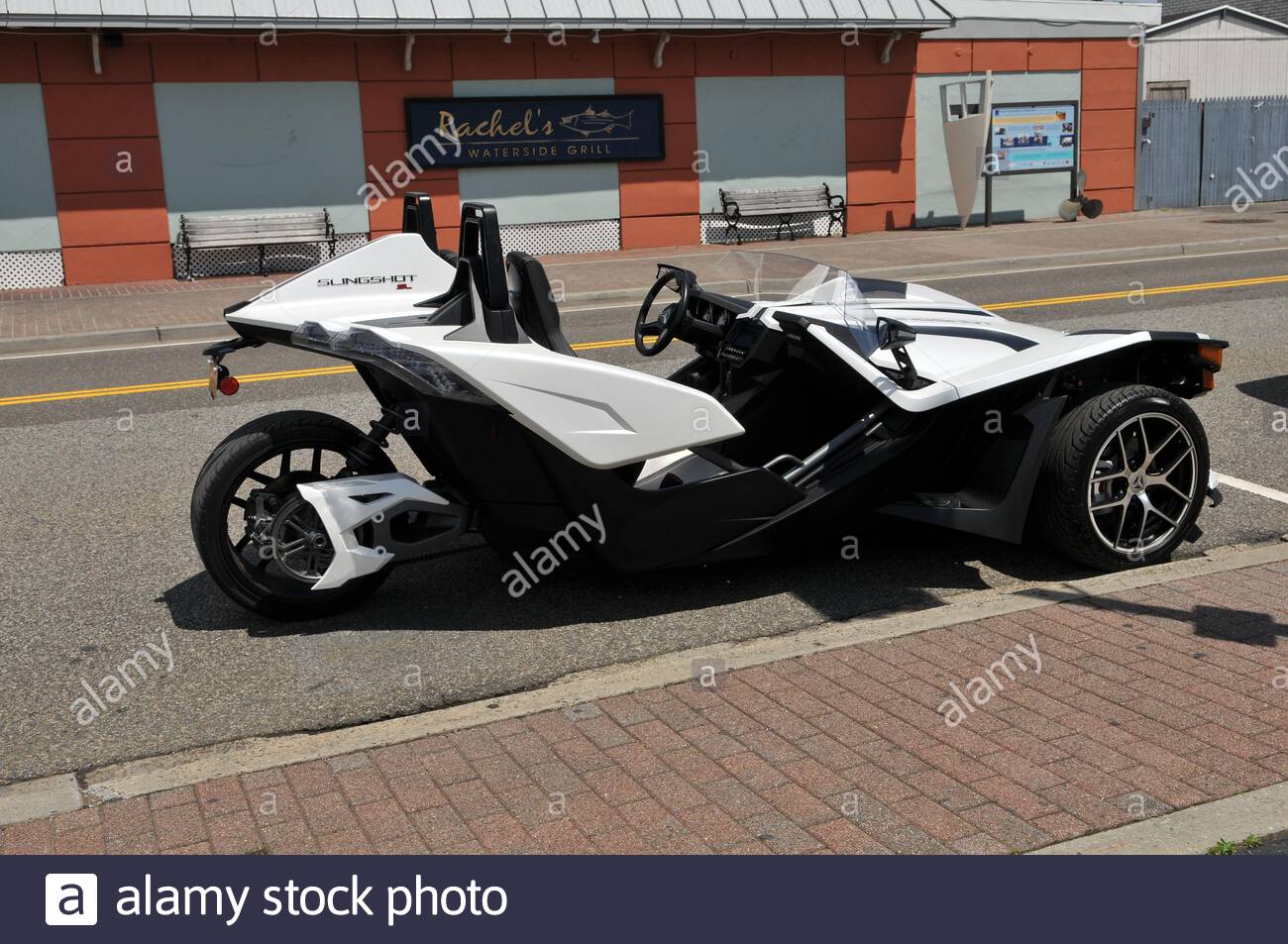 Ride In A Convertible High Resolution Stock Photography and Images - Alamy