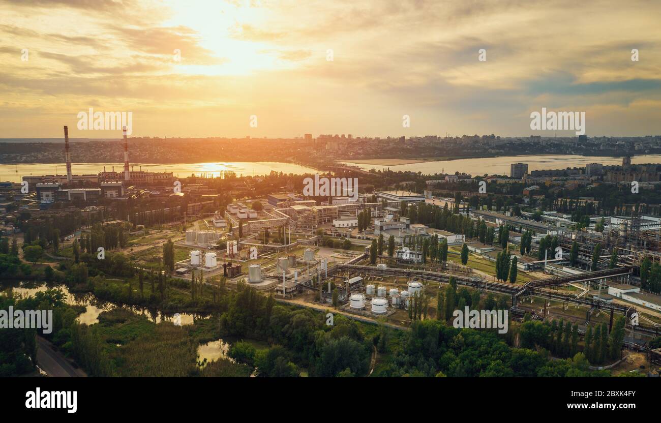 Industrial city background hi-res stock photography and images - Alamy