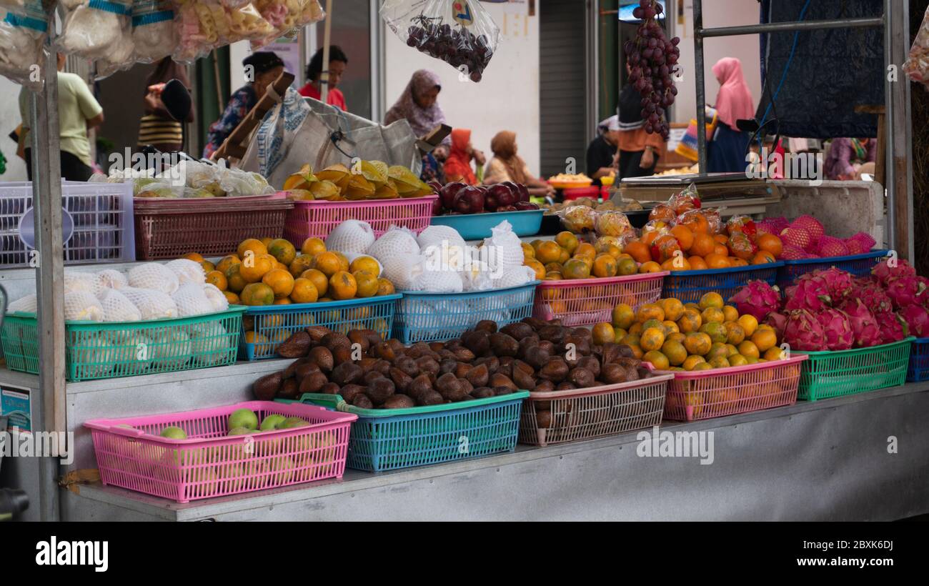 Transacting hi-res stock photography and images - Alamy