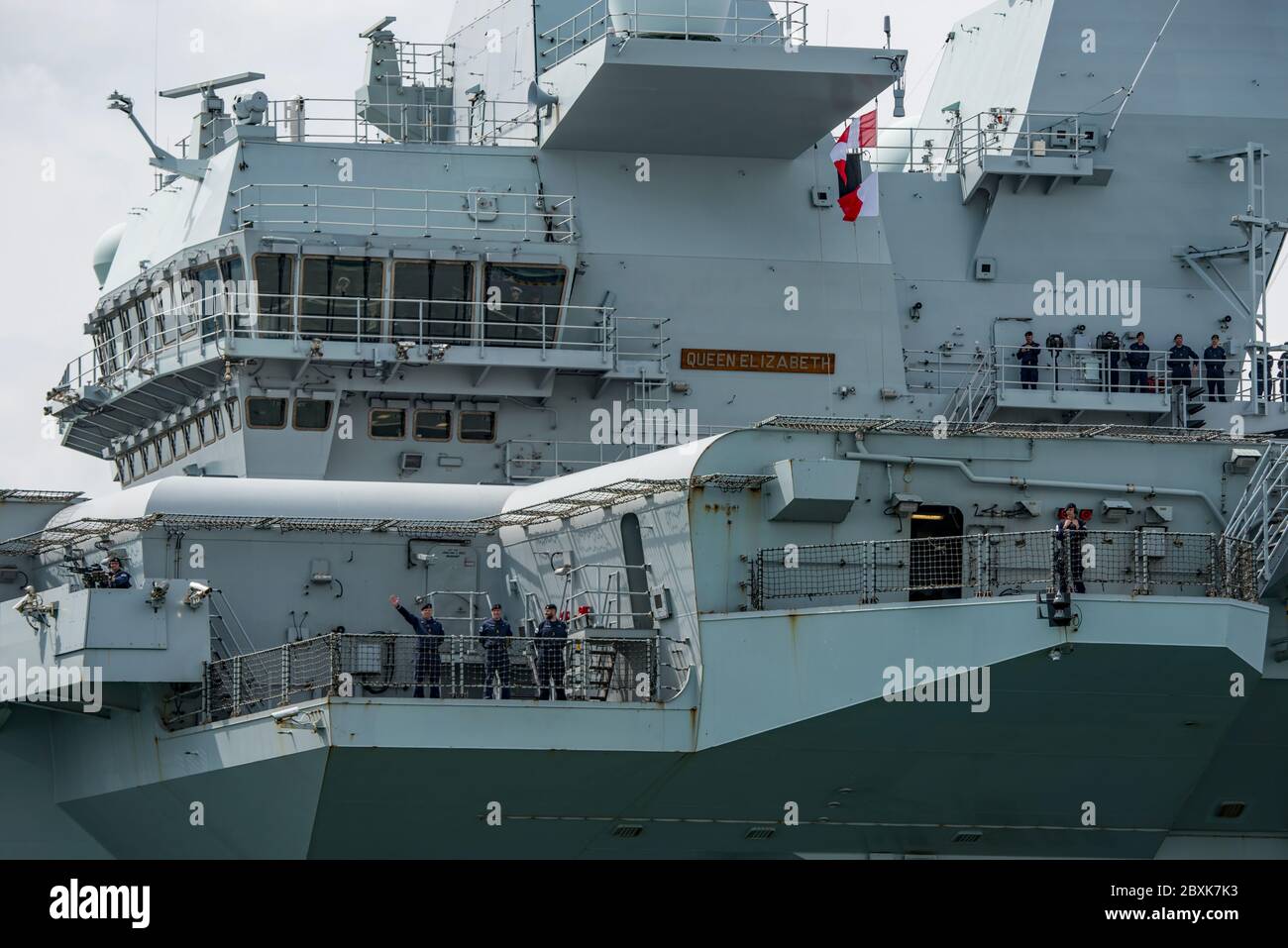 The Royal Navy aircraft carrier HMS Queen Elizabeth (R08) leaving ...