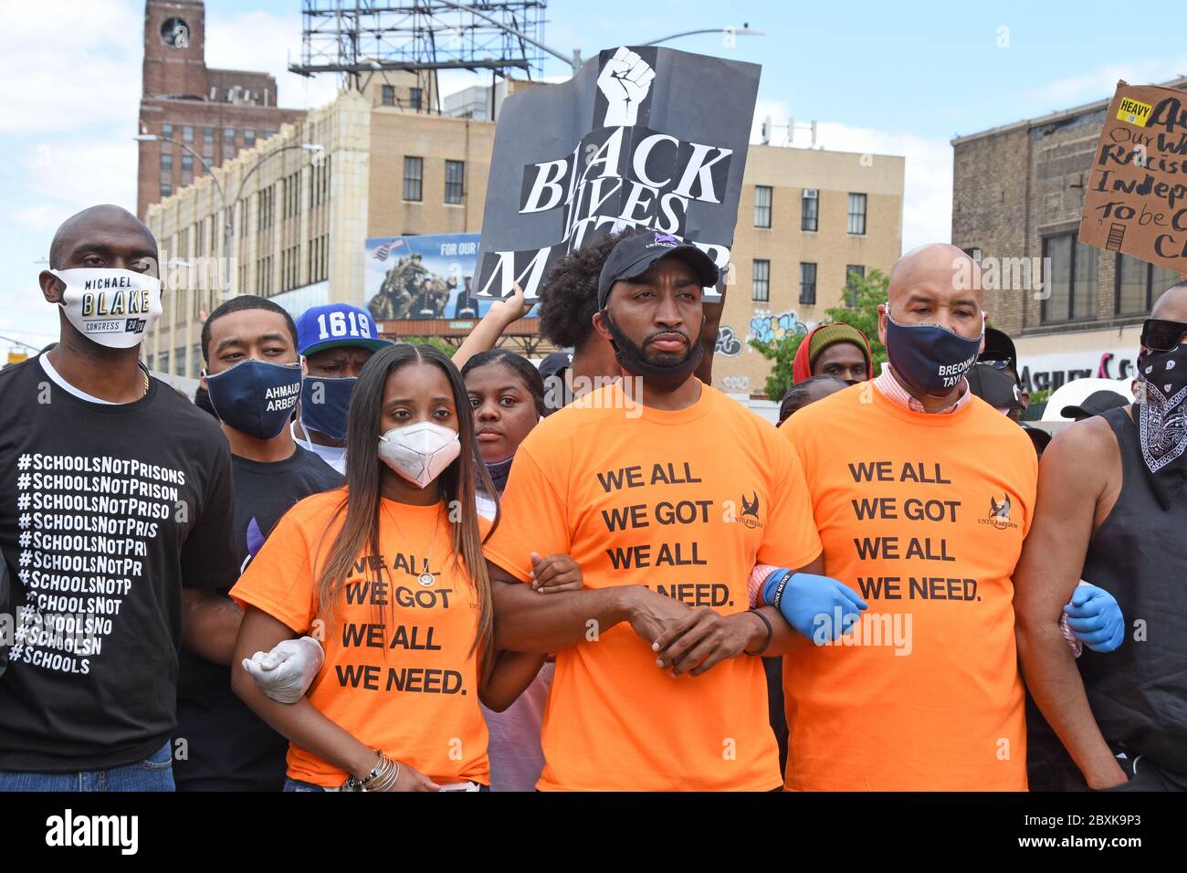 Locking arms hi-res stock photography and images - Alamy