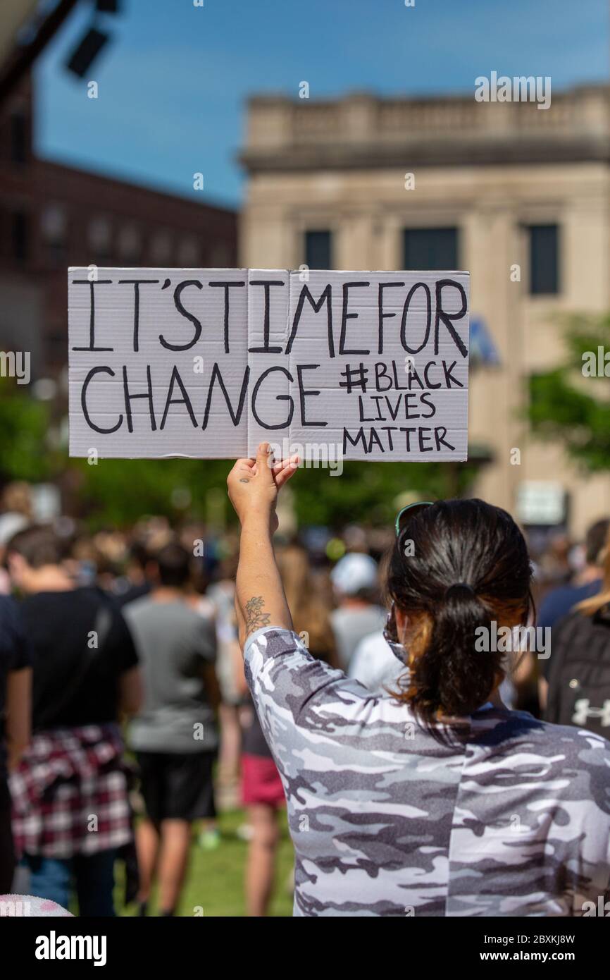 Blm vertical hi-res stock photography and images - Alamy