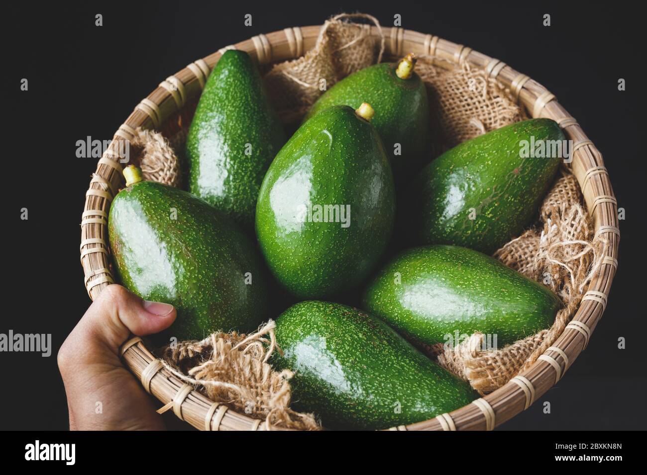 Avocado slices hi-res stock photography and images - Alamy
