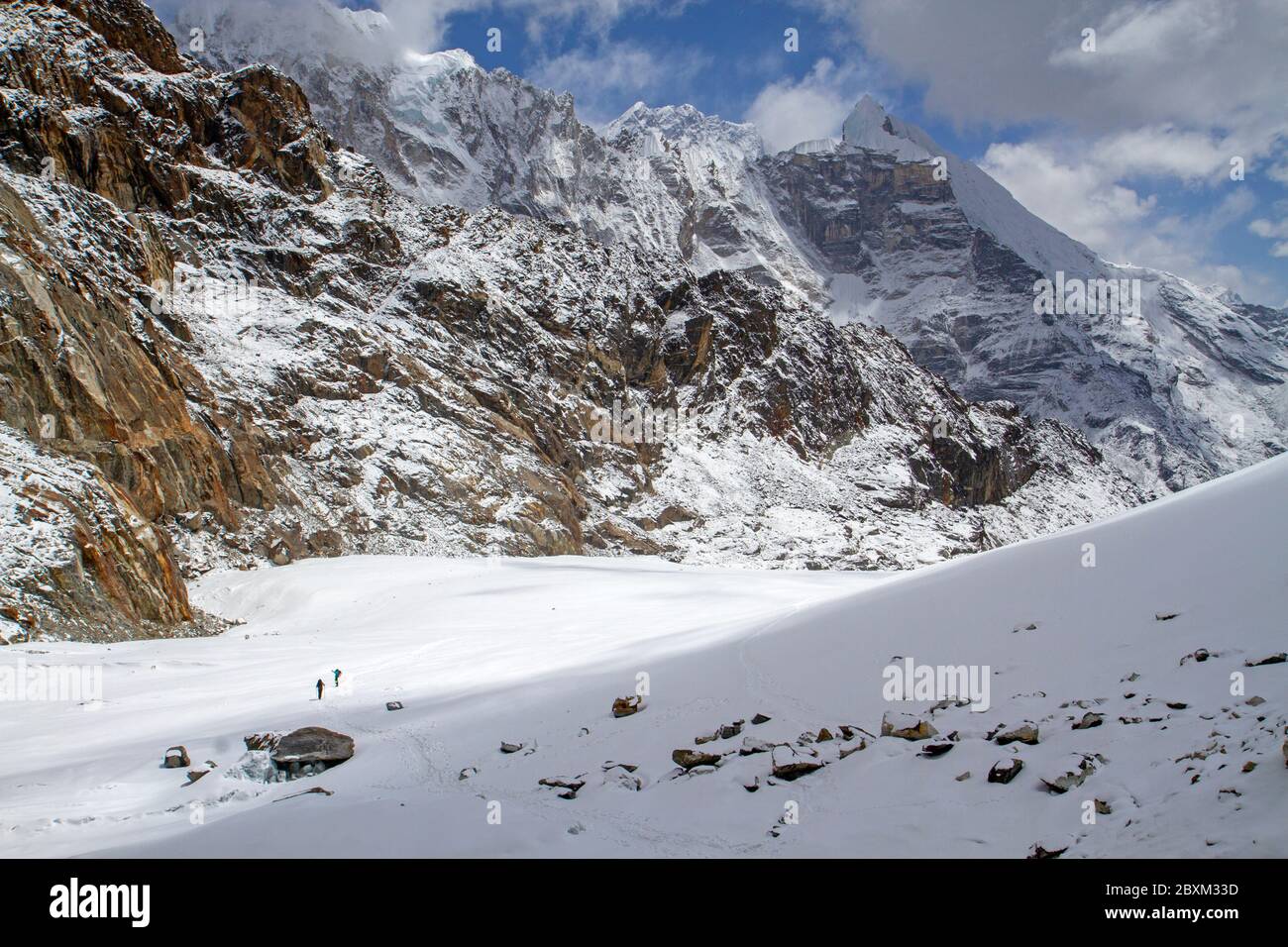 Cho la glacier hi-res stock photography and images - Alamy