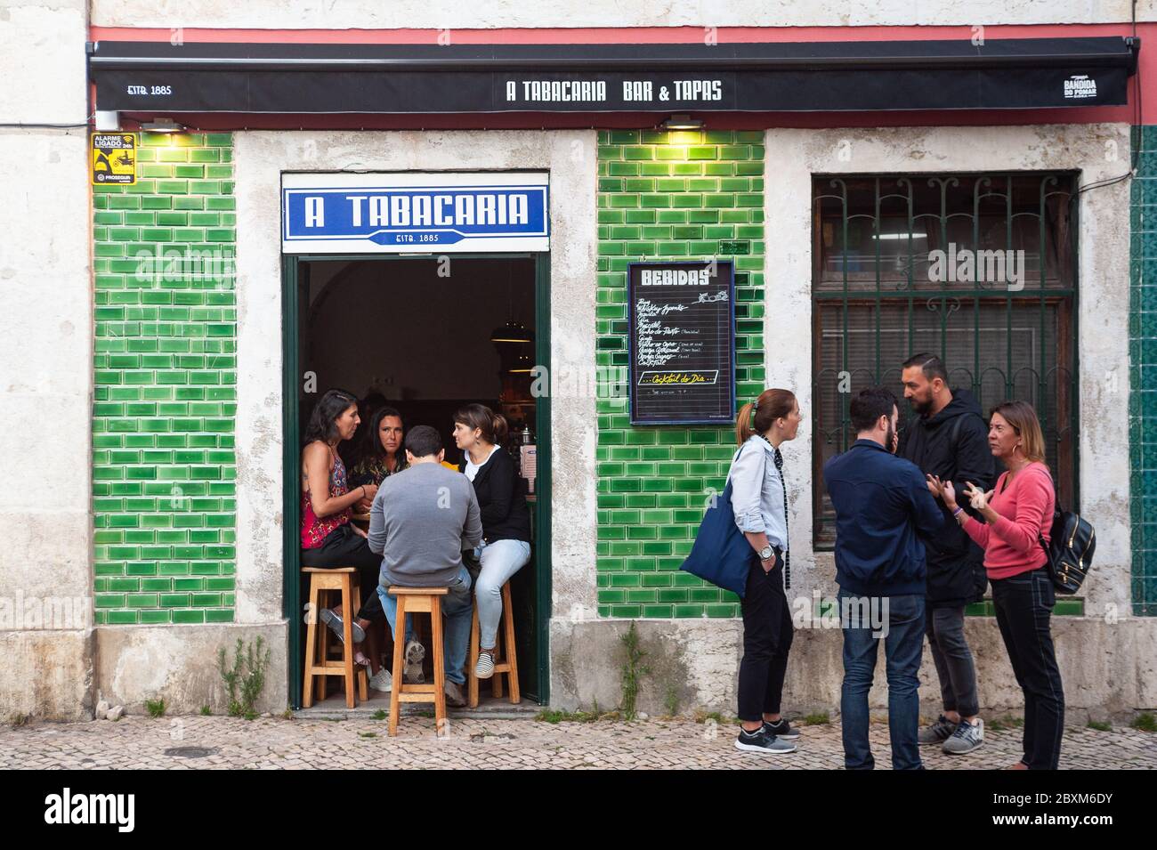 Portuguese society hi-res stock photography and images - Alamy