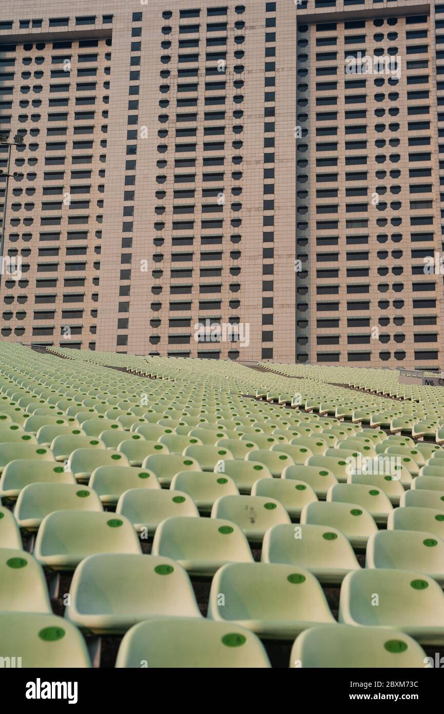 07.11.2019, Singapore, Republic of Singapore, Asia - Empty rows of ...