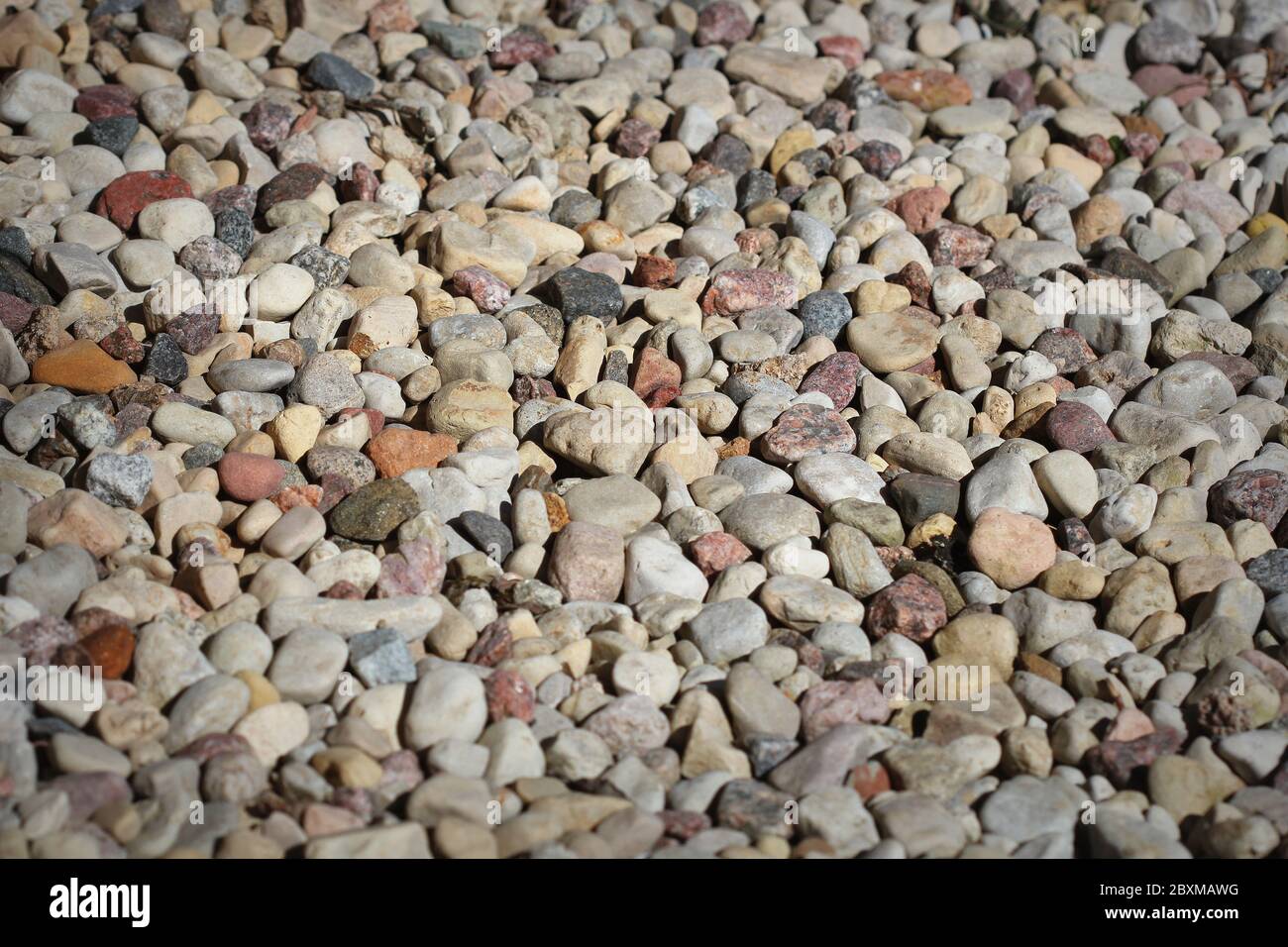 Little gray pebbles texture hi-res stock photography and images - Alamy